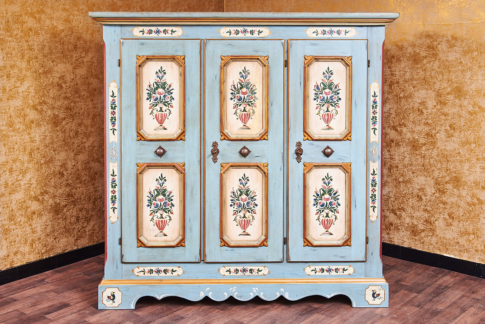 Voglauer Anno 1700 Kleiderschrank 3-türig Schlafzimmer Schrank ...